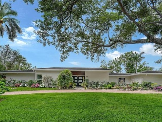 1428 Pine Bay Dr, Sarasota, FL 34231