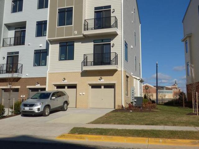 1428 Ribbon Limestone Terrace SE # 108