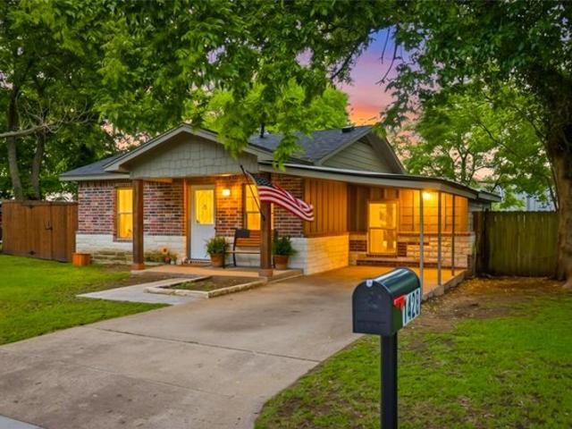 1428 S Austin St, Sherman, TX 75090