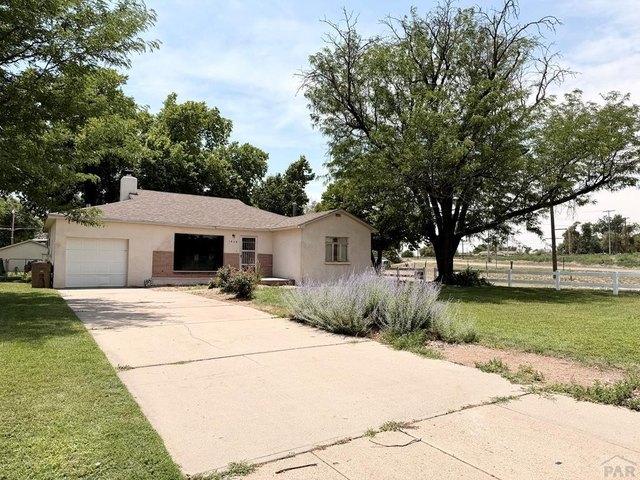 1428 W 5th St, La Junta, CO 81050