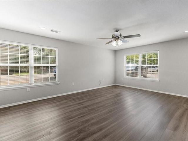 1428 W Netherland Way Apt 1, Fayetteville, AR 72701