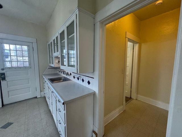 1428 West 10th 1 Bedroom Apartment for Rent at 1428 W 10th Ave, Spokane, WA 99204 Cliff Cannon