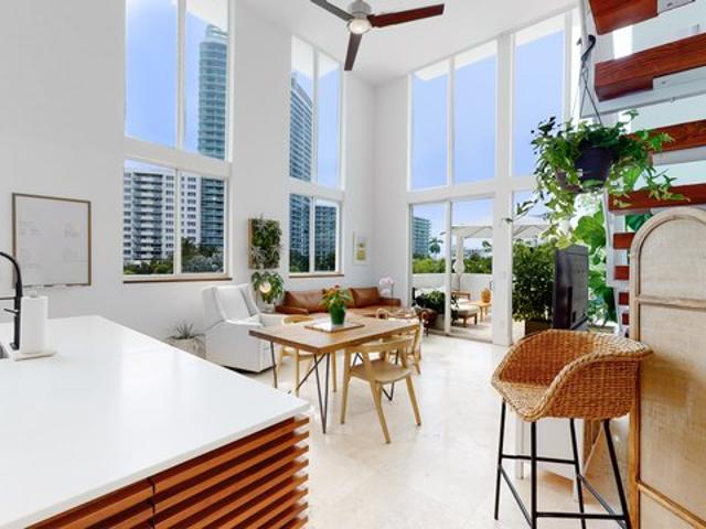 1428 West Ave Apt 406, Miami Beach, FL 33139
