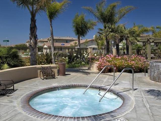 $1428 / 1br 728ft² Gorgeous 728 sq ft 1 BR, 1 BA in Ventura Ventura map