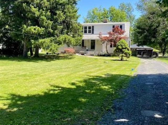 14295 Reeck Rd, Southgate, MI 48195
