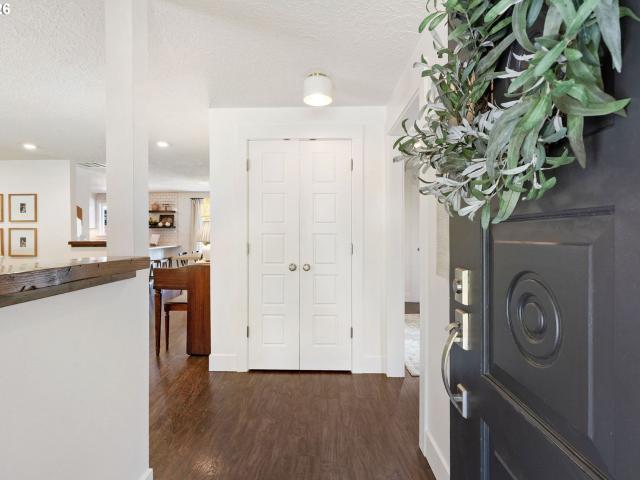 14295 sw red haven dr