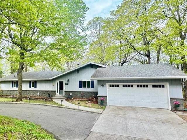 14296 E Fox Lake Rd, Detroit Lakes, MN 56501