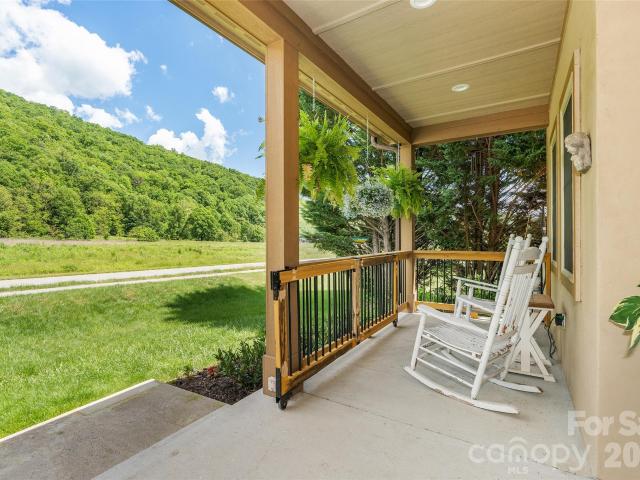 1429 Moody Farm Road