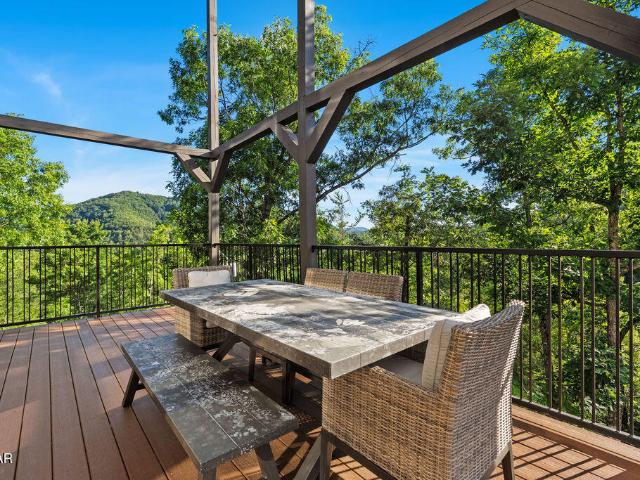 1429 Mountain Ash Way