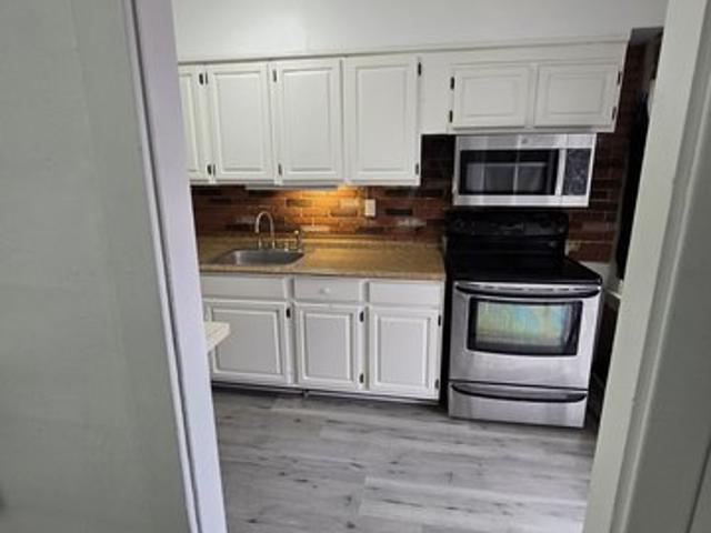 1429 Naudain St, Harrisburg, PA 17104