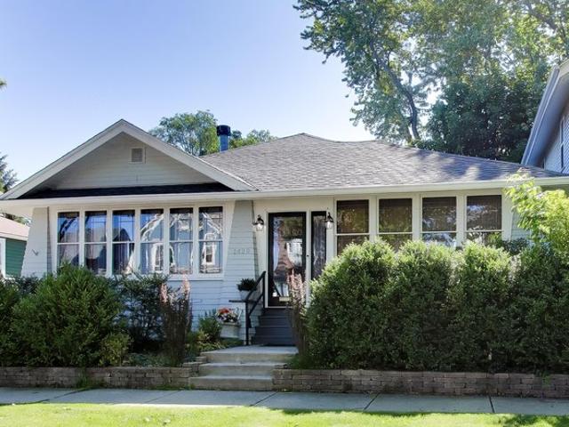 1429 College Ave, Racine, WI 53403