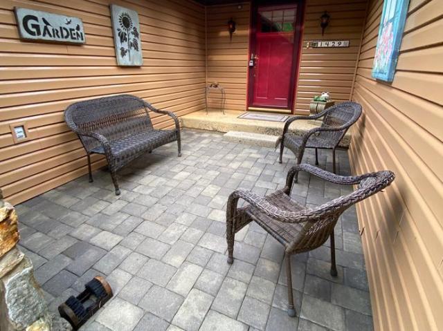 1429 Crestmont Drive