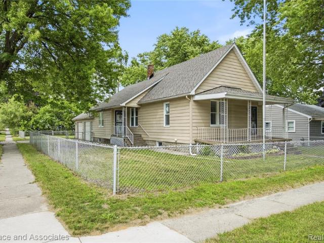 1429 Division Street