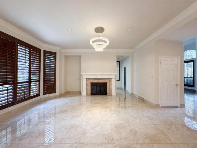 1429 Greenbriar Drive