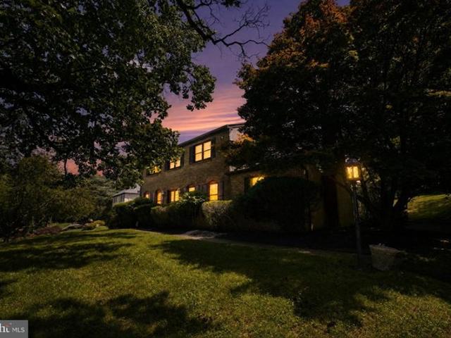 1429 Hopeland Rd, Wyncote, PA 19095