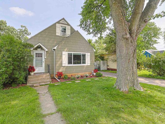 1429 Ridgeway Avenue