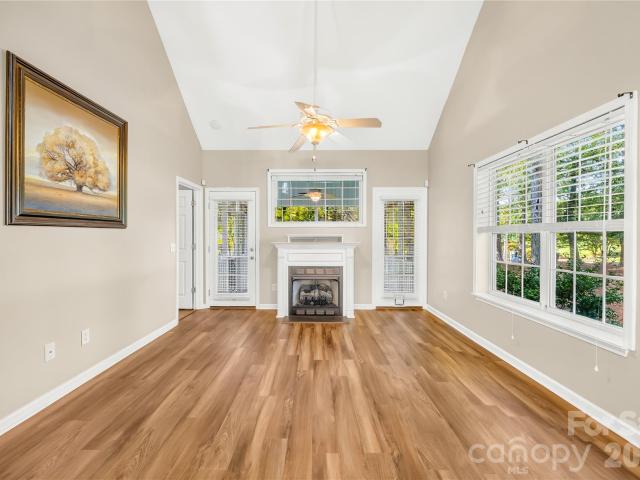 1429 Valann Farm Court