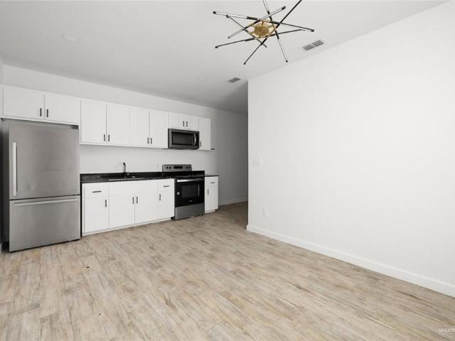1429 W Harrison Avenue 9