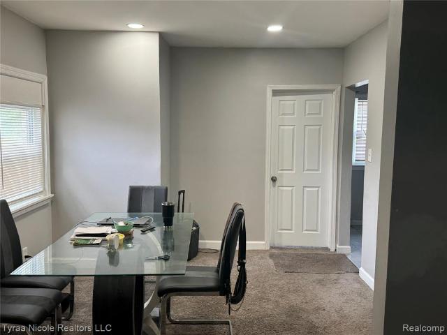 14203 Hubbell Street