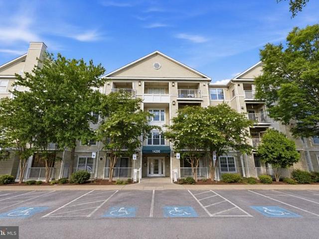 14200 Farnsworth Ln Apt 204, Upper Marlboro, MD 20772