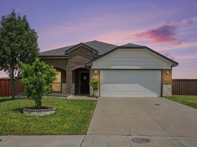 14201 Bridgeview Ln, Dallas, TX 75253