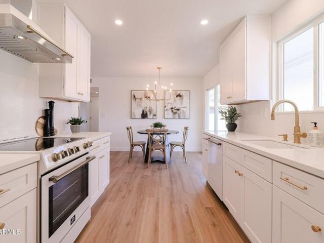 14201 N Bolivar Dr, Sun City, AZ 85351