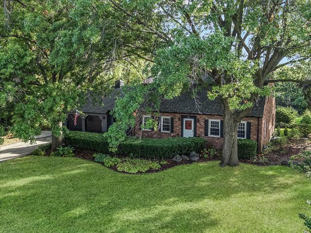 14201 S Chickasaw Trail