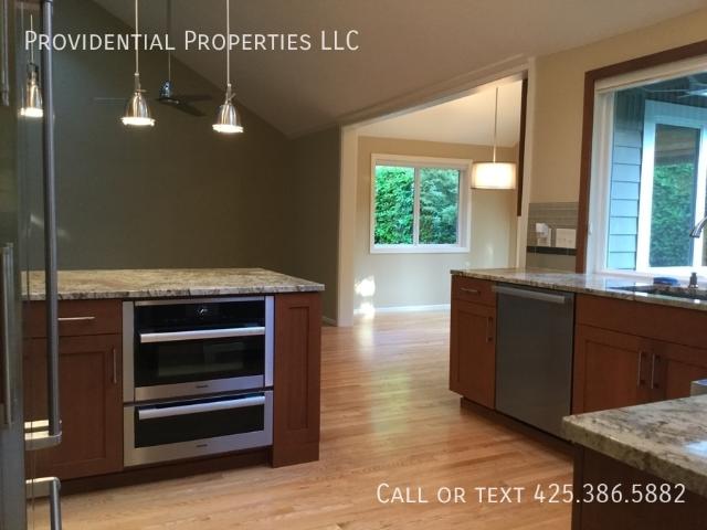 14207 SE 45th Pl, 4 beds, 2 full and 1 half baths