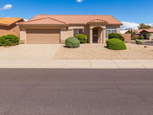 14204 W Gunsight Dr, Sun City West, AZ 85375