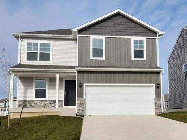 14204 Ironwood Dr, Urbandale, IA 50111