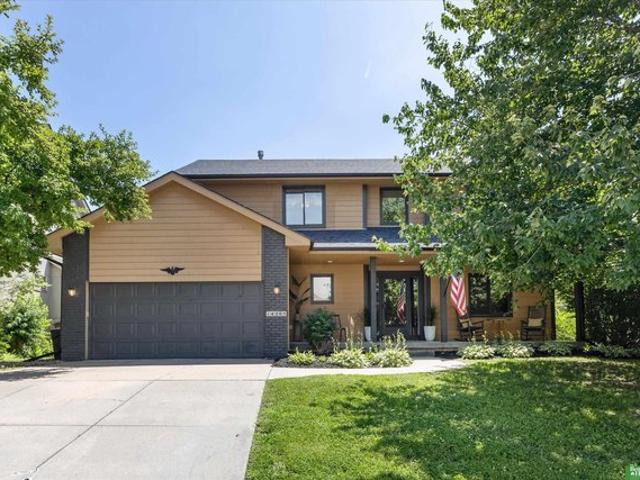 14205 S 22nd St, Bellevue, NE 68133