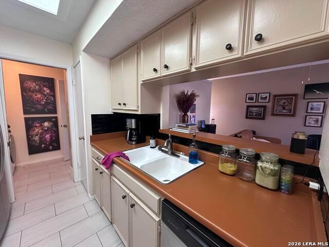 14206 Indian Woods