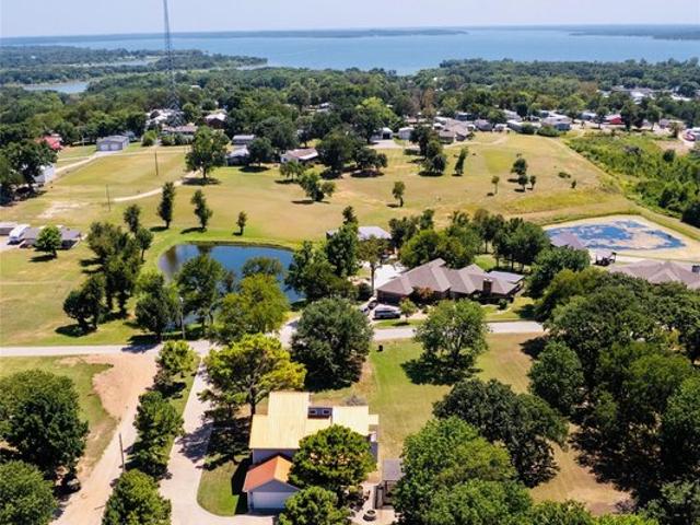 14208 Bois D Arc Rd, Kingston, OK 73439