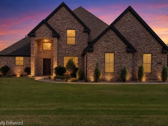 14209 Cayenne Cir, Siloam Springs, AR 72761