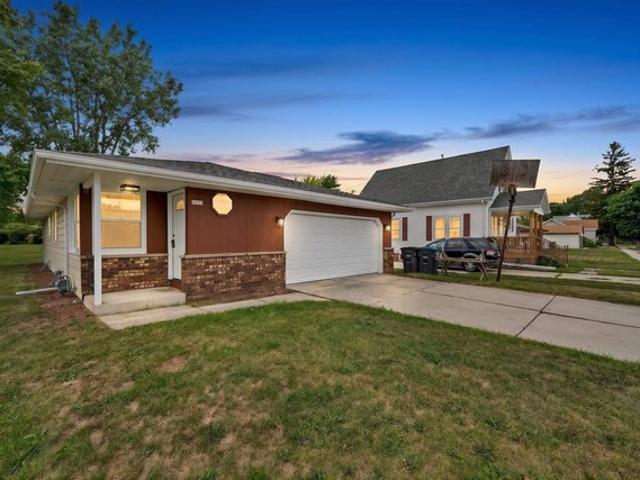 1420 N 27th St, Sheboygan, WI 53081