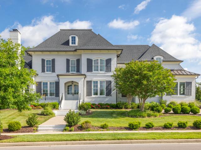1420 Newhaven Dr