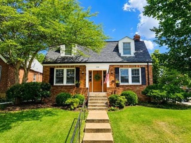 1420 Barger Pl, Richmond Heights, MO 63117