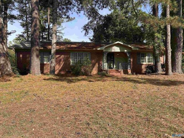 1420 Carol Ln SE, Decatur, AL 35601
