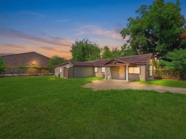1420 Duff Ln, Houston, TX 77022