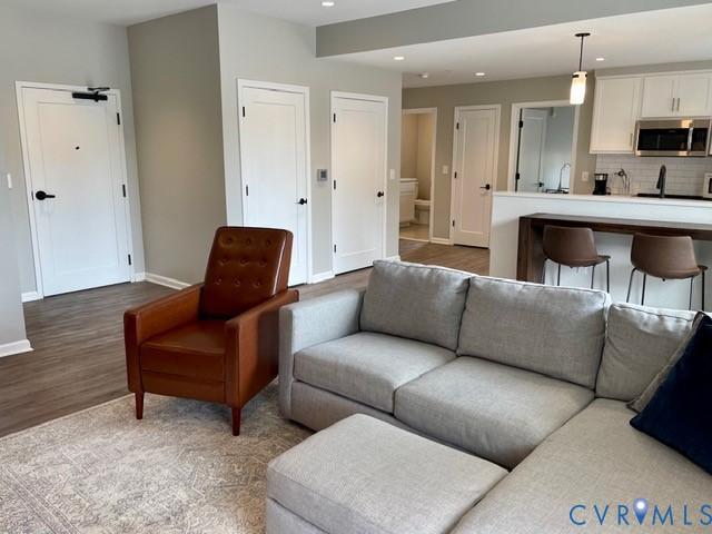 1420 Ewing Park Loop 206