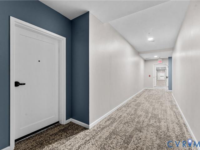1420 Ewing Park Loop 207
