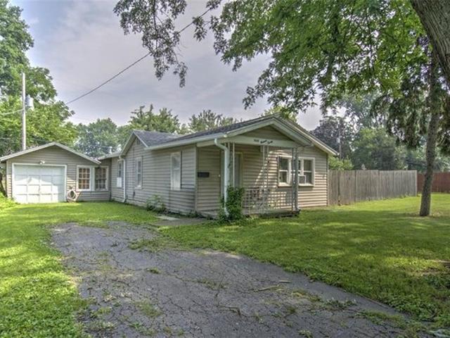 1420 E Decatur St, Decatur, IL 62521