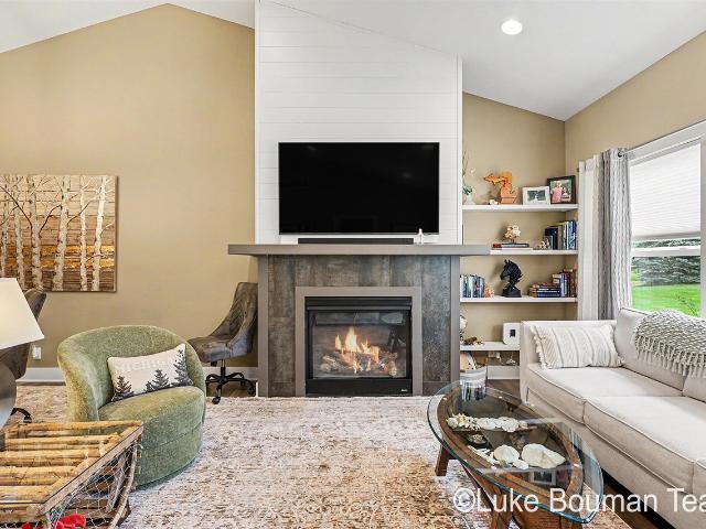 1420 Eagle Shore Court