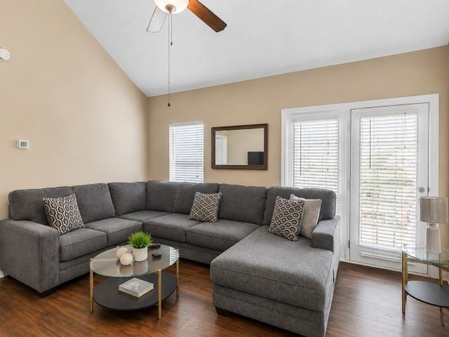 1420 Journey Dr
