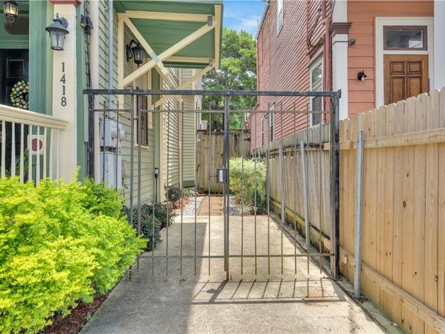 1420 Kerlerec Street # 2