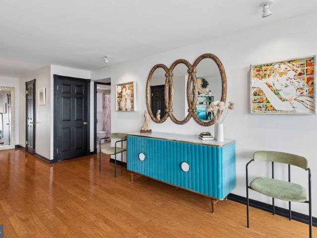 1420 Locust Street # 29A