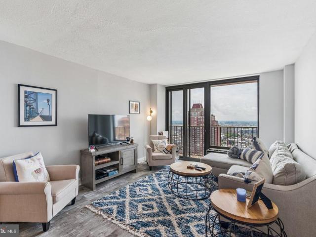 1420 Locust Street # 31L