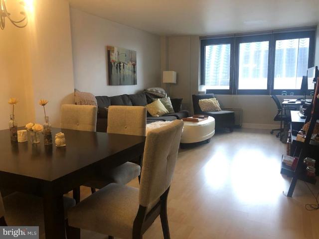 1420 Locust Street # 6R