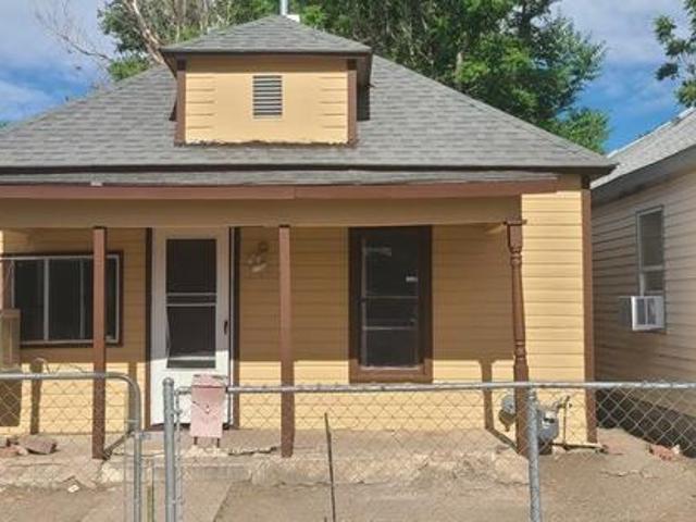 1420 Pine St, Pueblo, CO 81004