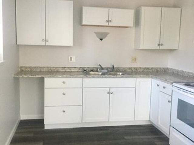 1420 S Pennsylvania Ave, Lansing, MI 48910